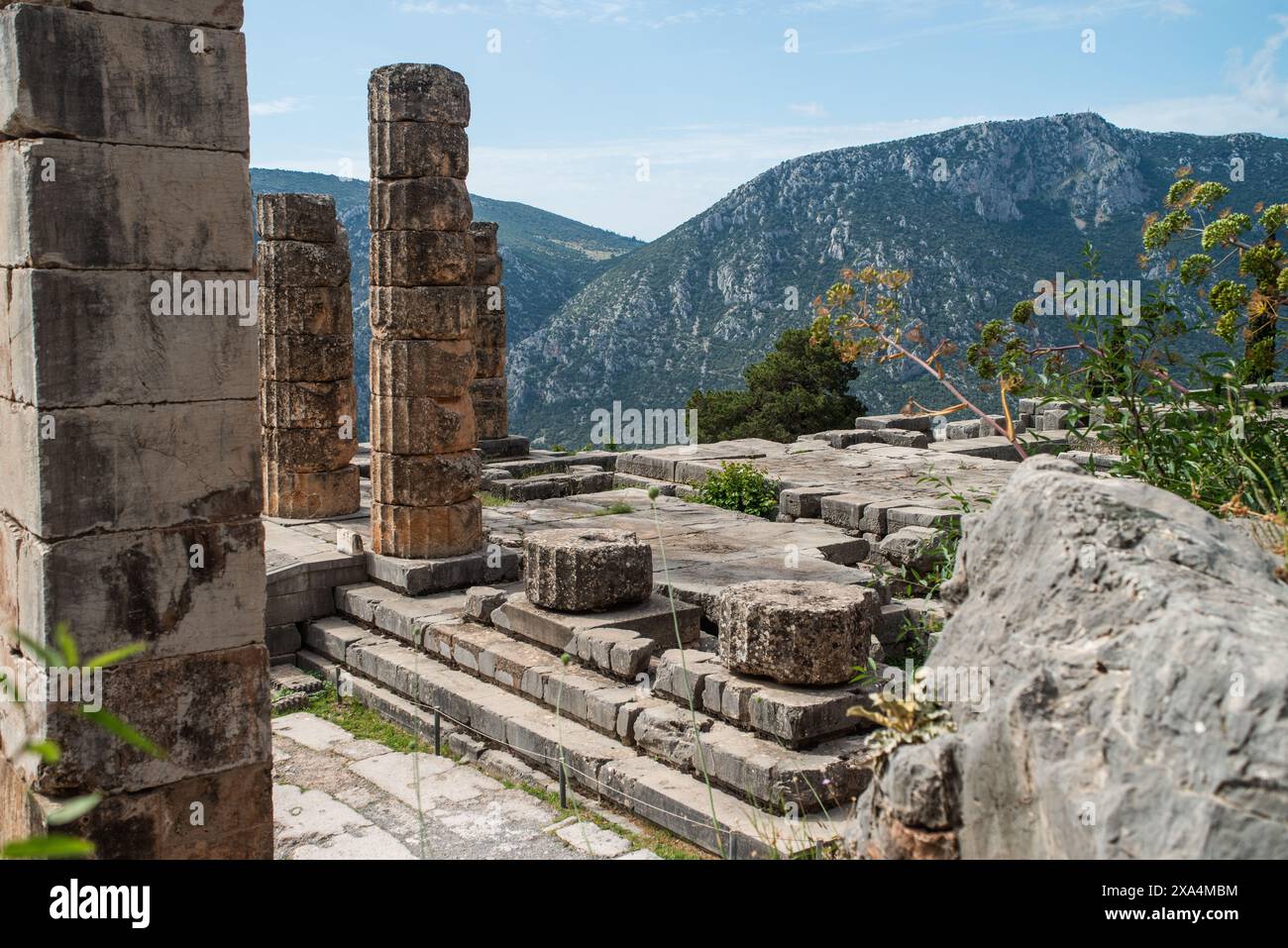 Temple of Apollo, Delphi, Greece Stock Photo - Alamy
