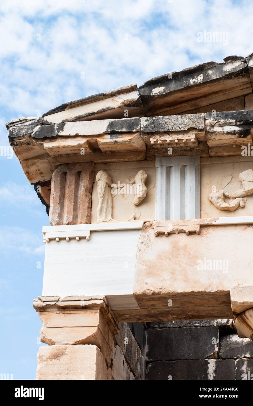 Oracolo delphi hi-res stock photography and images - Alamy