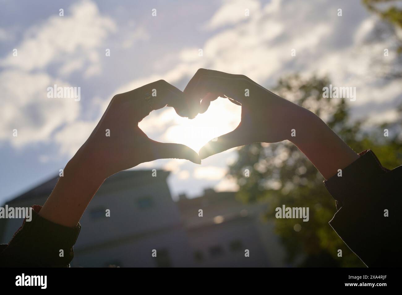 Forming gesture hi-res stock photography and images - Alamy