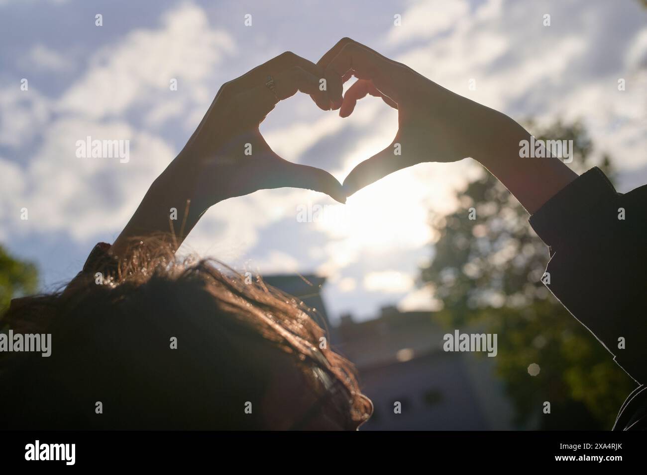 Sunset Heart Hands Wallpaper
