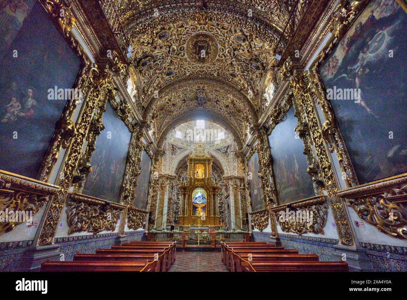 Nave and Apse, Chapel of the Rosario, 1690, Santo Domingo Church ...
