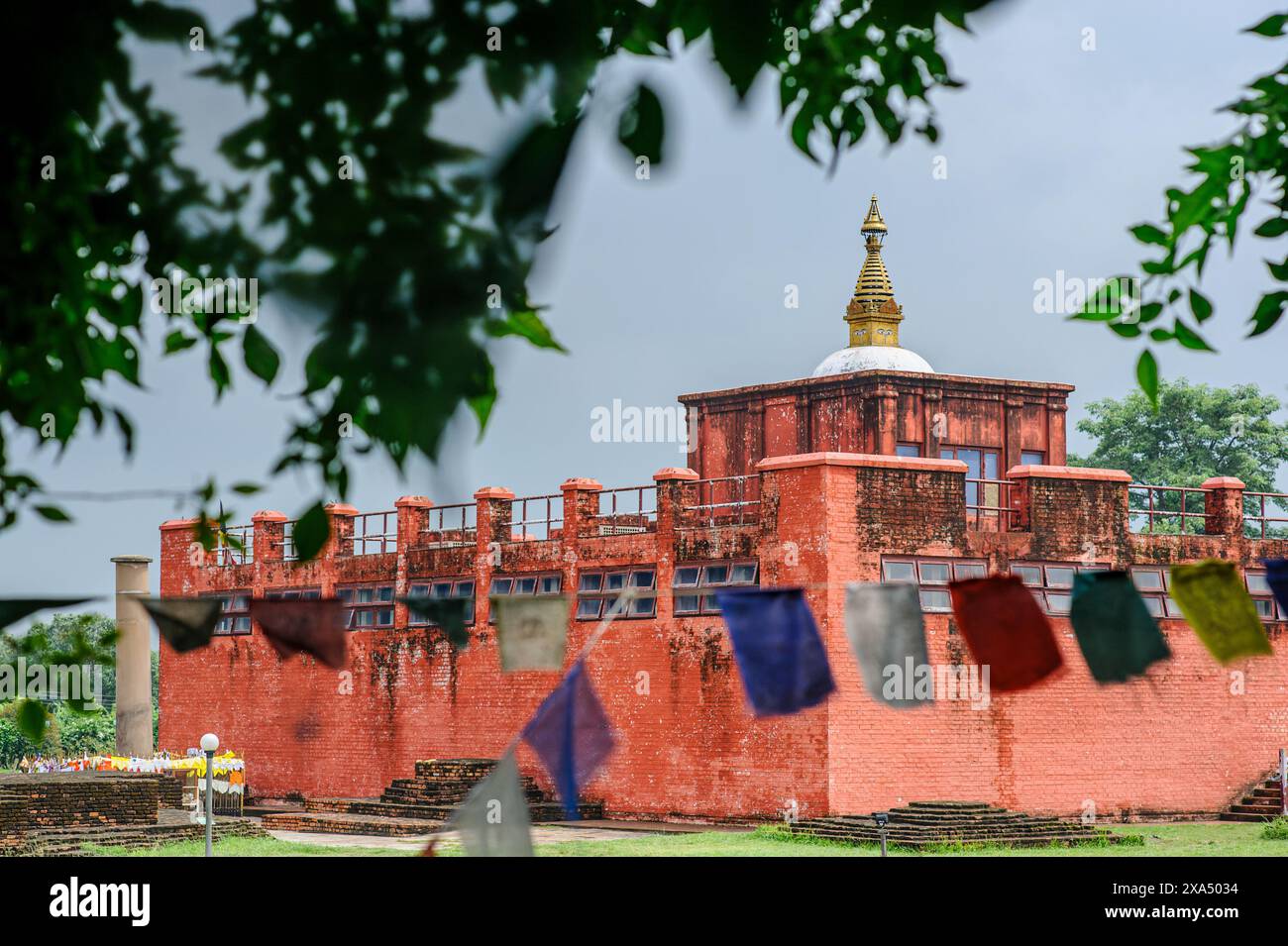 Maya devi temple hi-res stock photography and images - Alamy