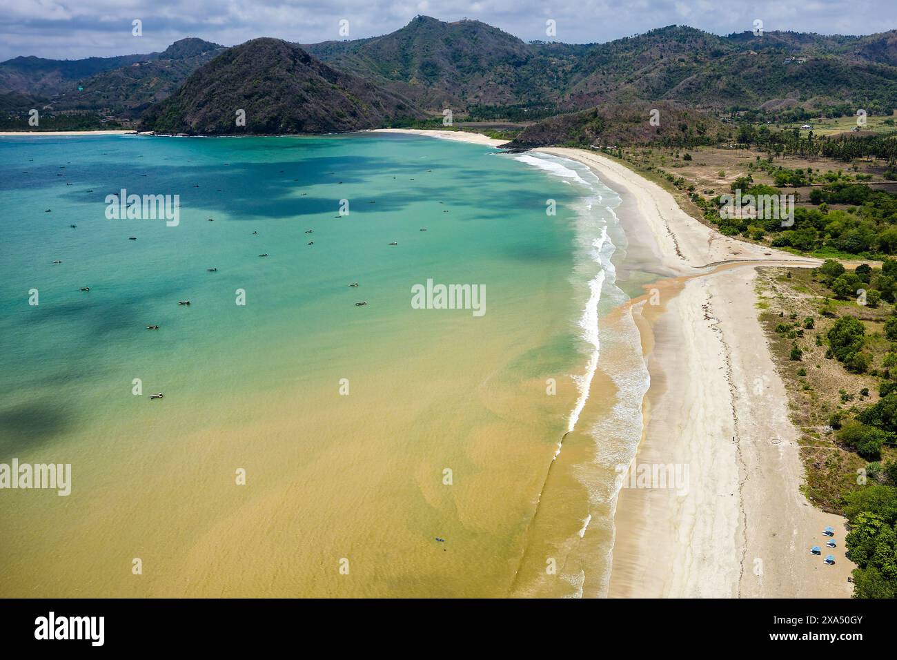 Aerial view golden sandy hi-res stock photography and images - Alamy