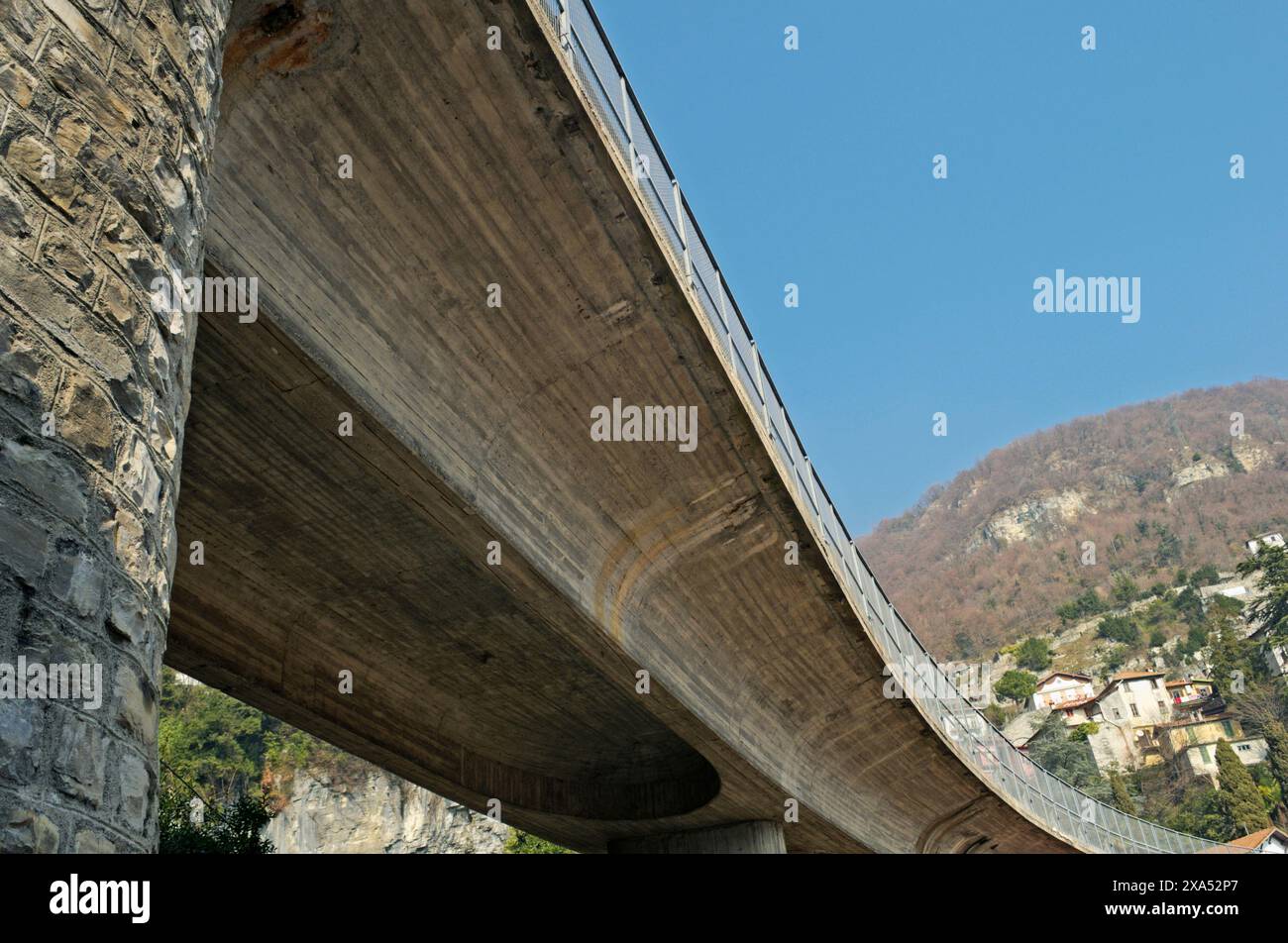 Motorway flyover overpass Stock Photo - Alamy
