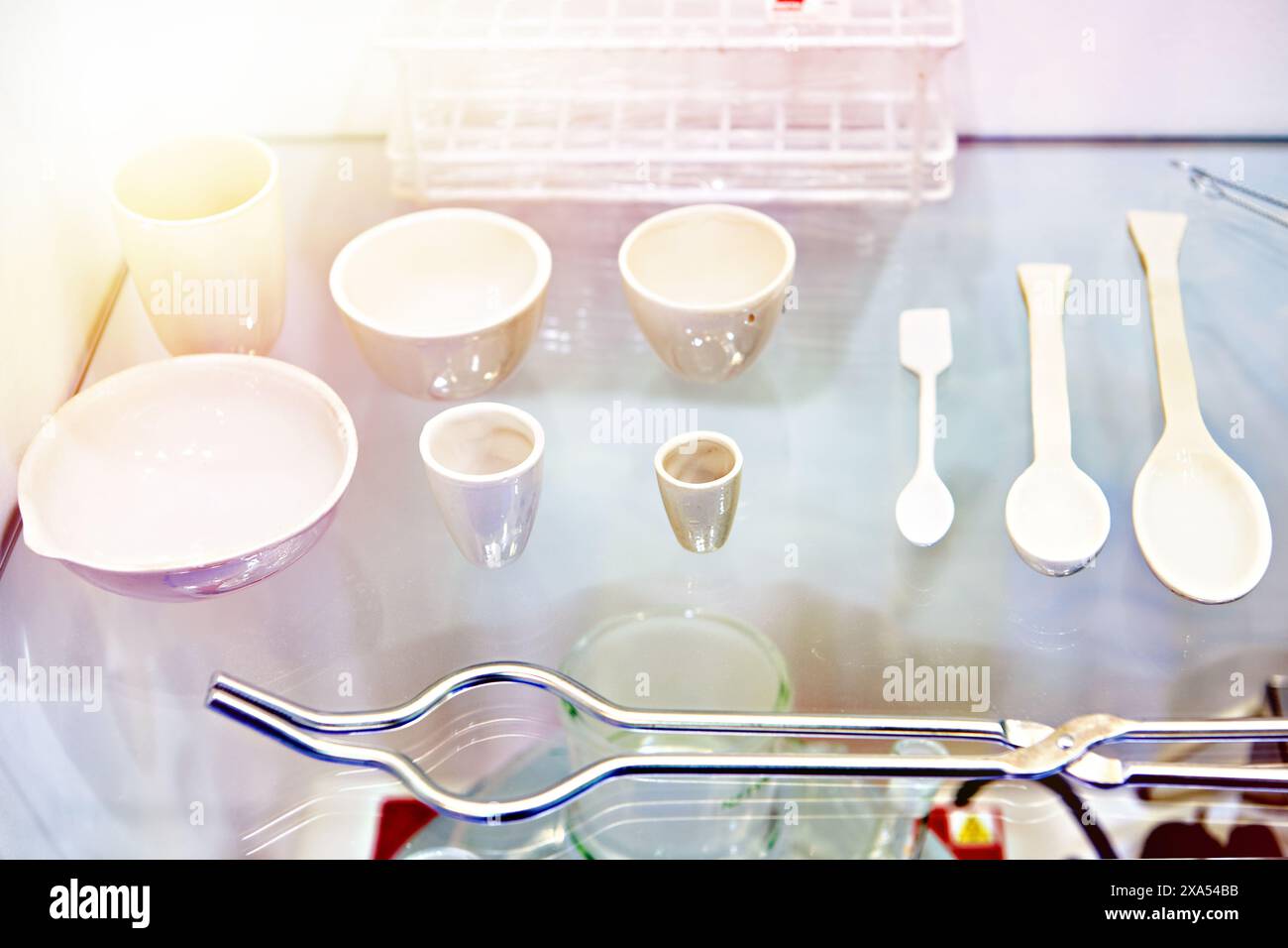 The ceramic laboratory hi-res stock photography and images - Alamy