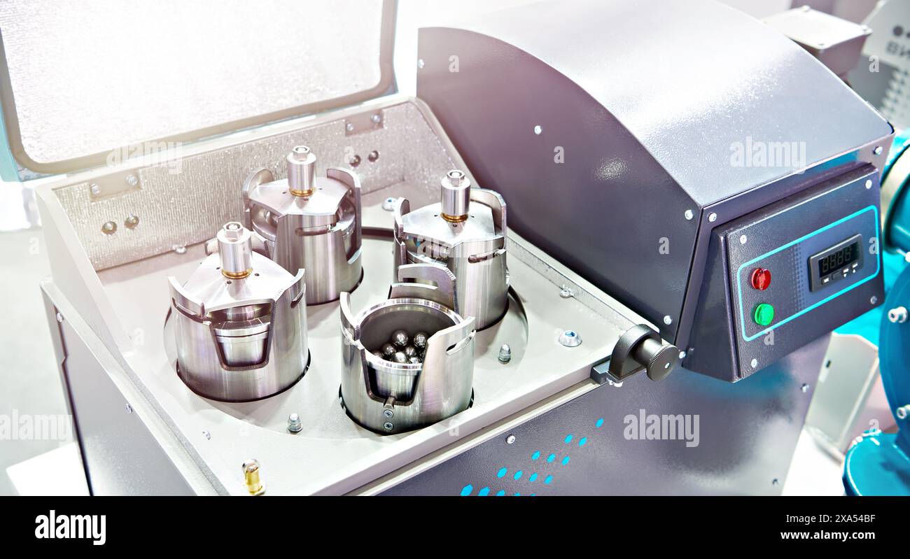 Planetary grinder hi-res stock photography and images - Alamy