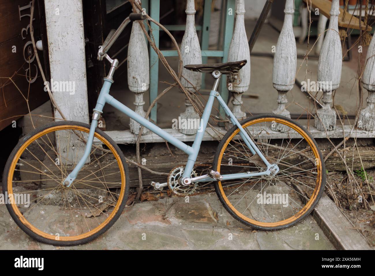 Vintage bicycle rests hi-res stock photography and images - Alamy
