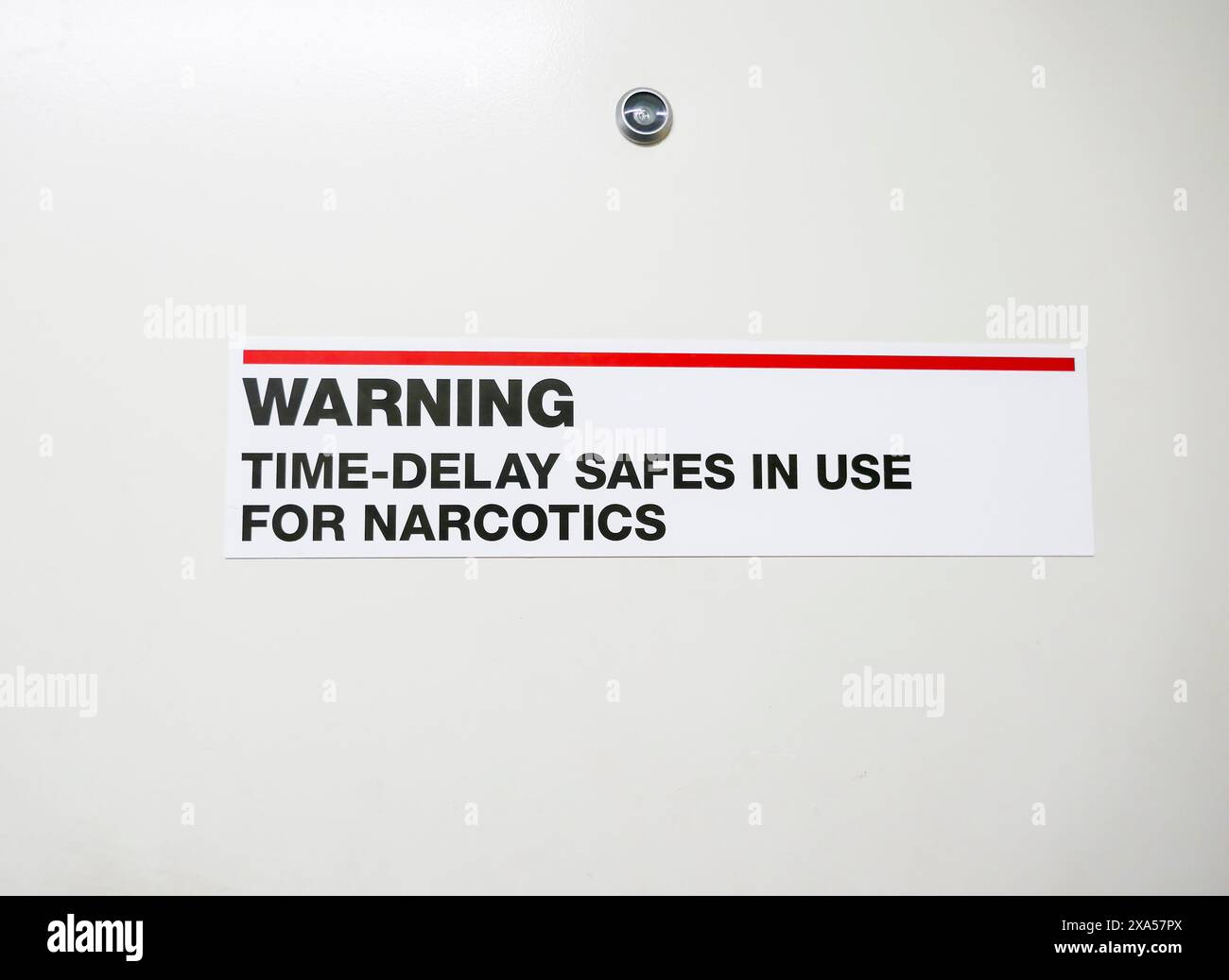 Time delay safe hi-res stock photography and images - Alamy