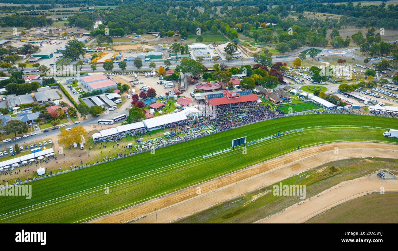 Wagga gold cup carnival hi-res stock photography and images - Alamy
