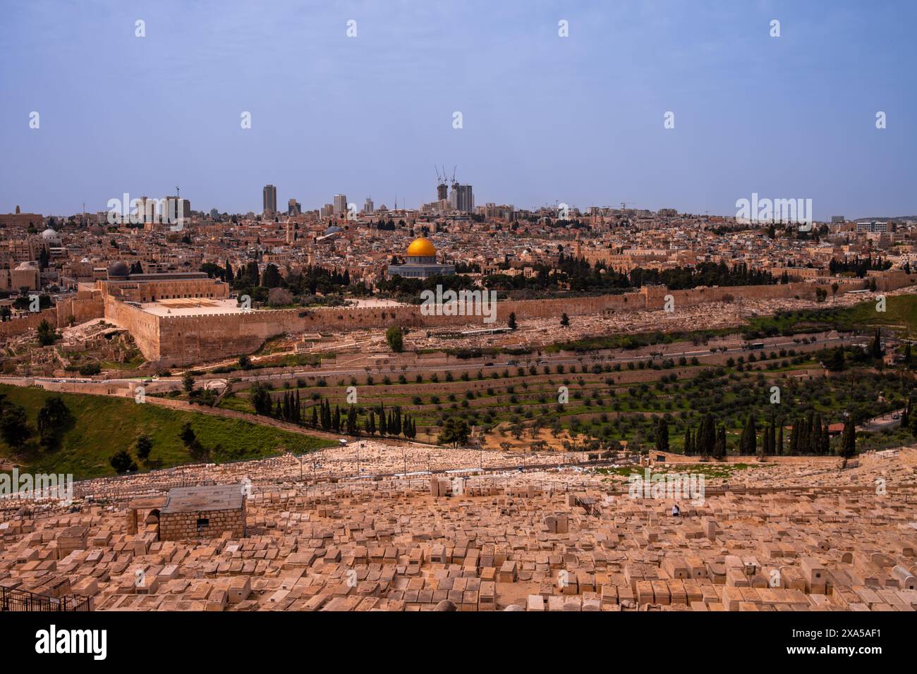 A panorama over Jerusalem, highlighting the Temple Mount with the ...