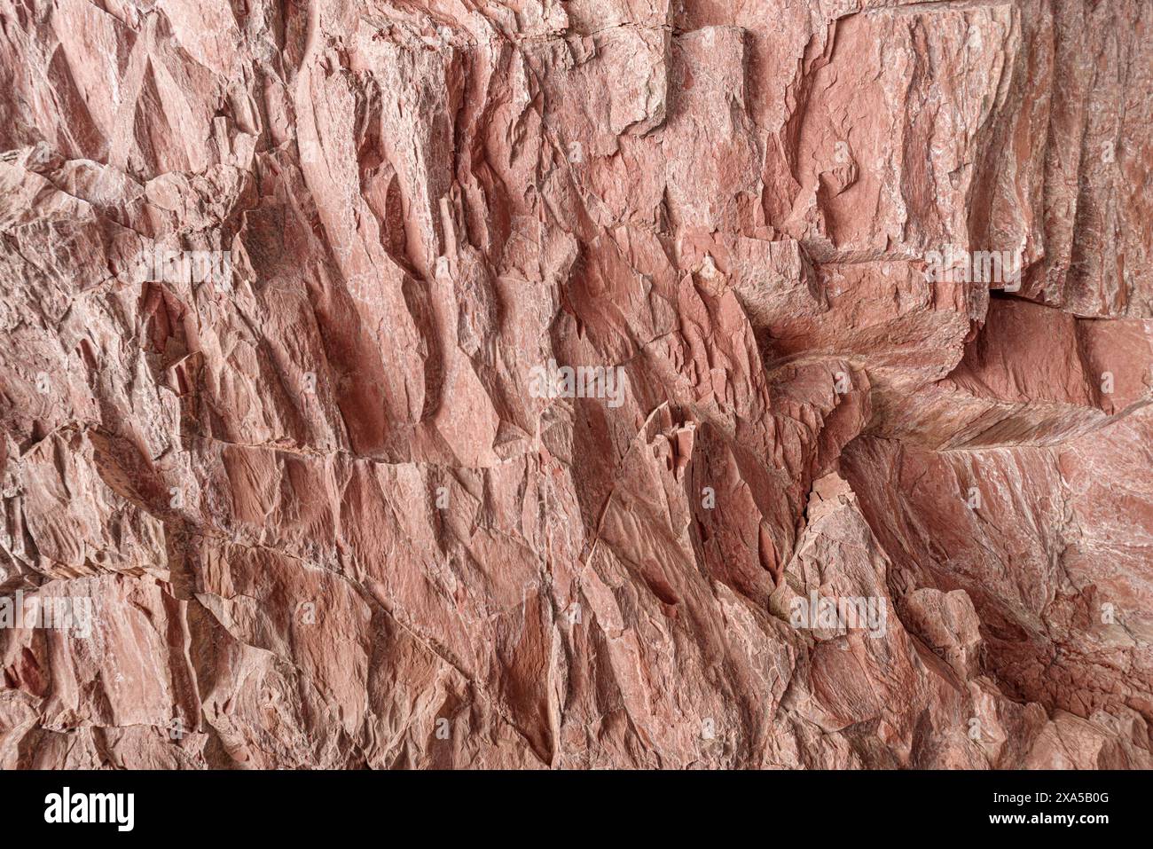 Red grainy rust texture hi-res stock photography and images - Alamy