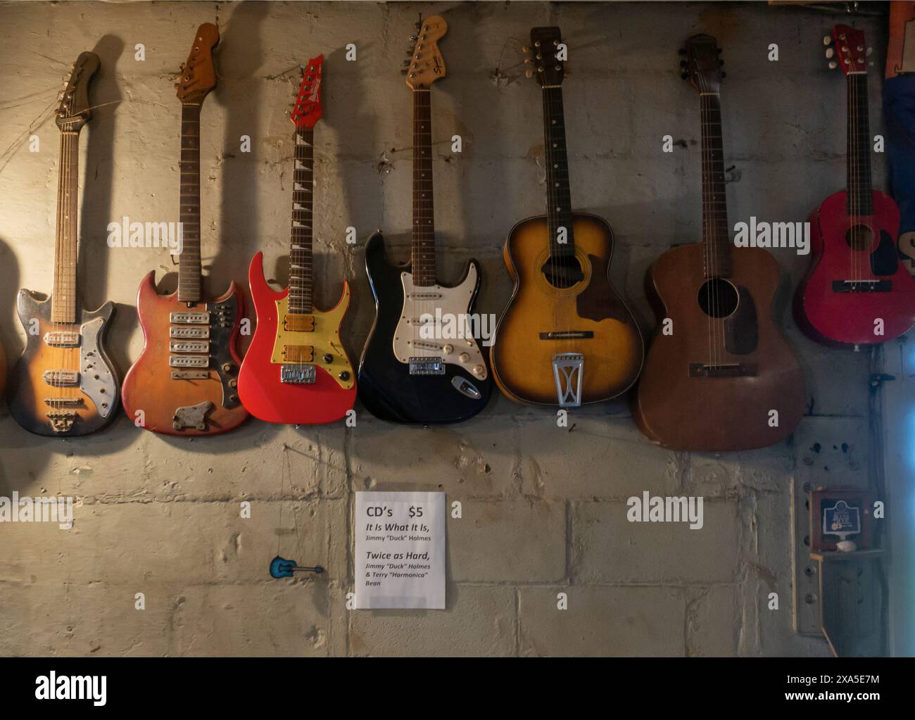 Blue Front Cafe in Bentonia Mississippi Stock Photo - Alamy