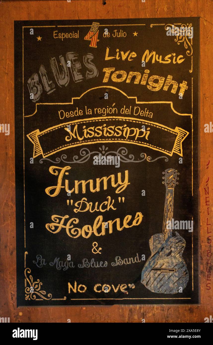 Blue Front Cafe in Bentonia Mississippi Stock Photo - Alamy