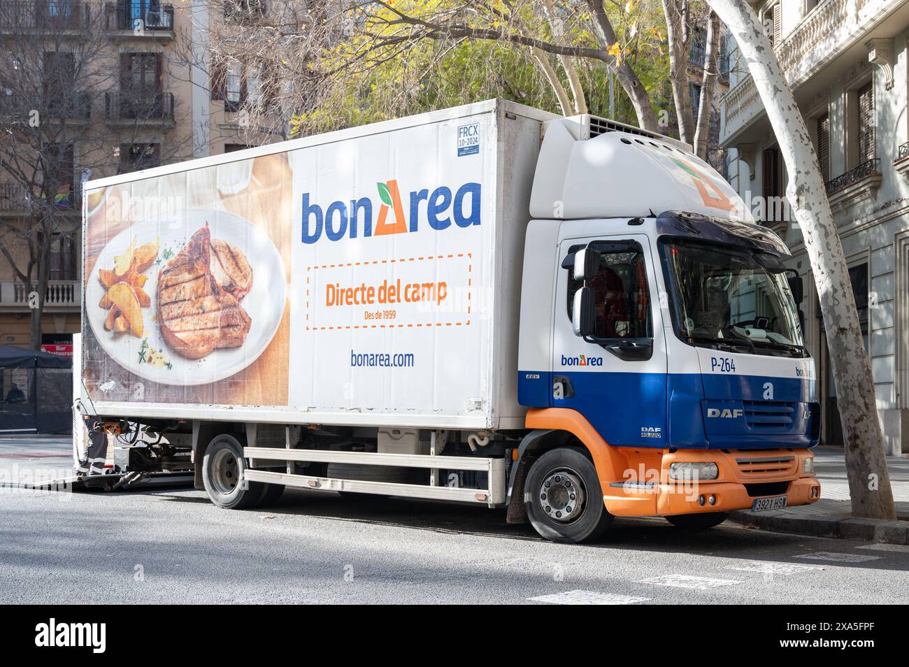 Meat delivery truck hi-res stock photography and images - Alamy