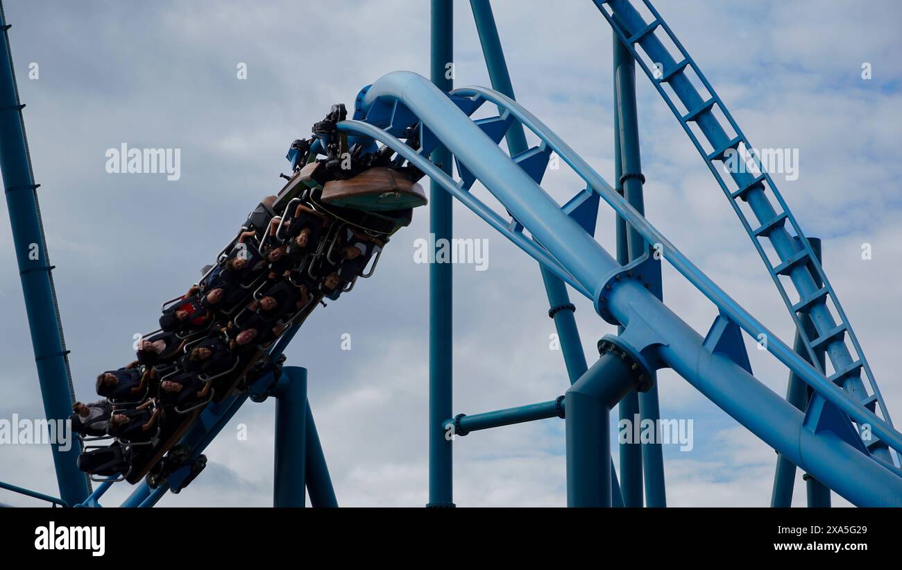 The People having fun on the Vekoma launch roller coaster Abyssus at ...
