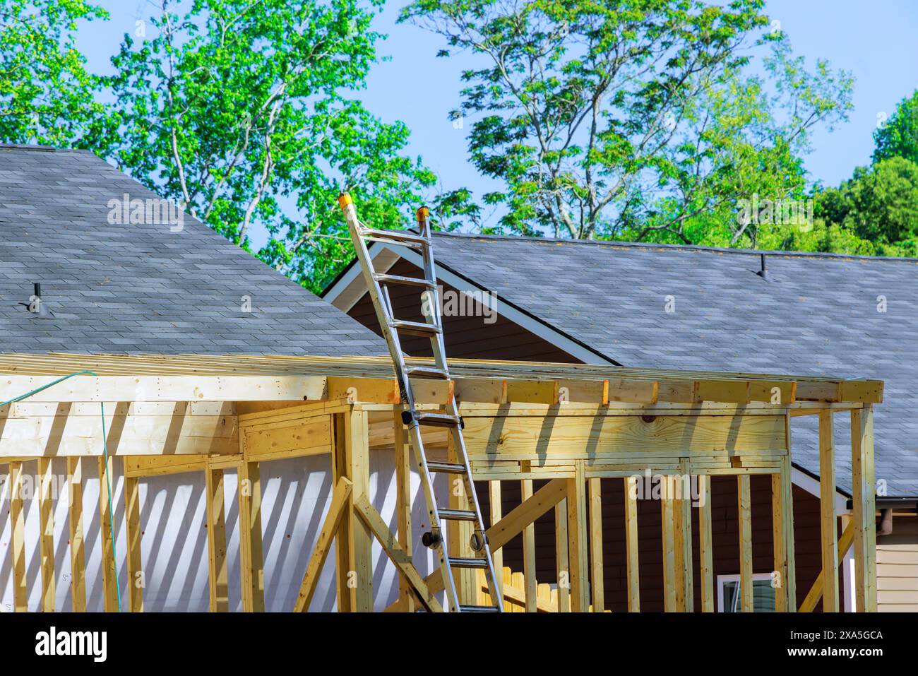 Building house using unfinished timber framing during remodeling Stock ...