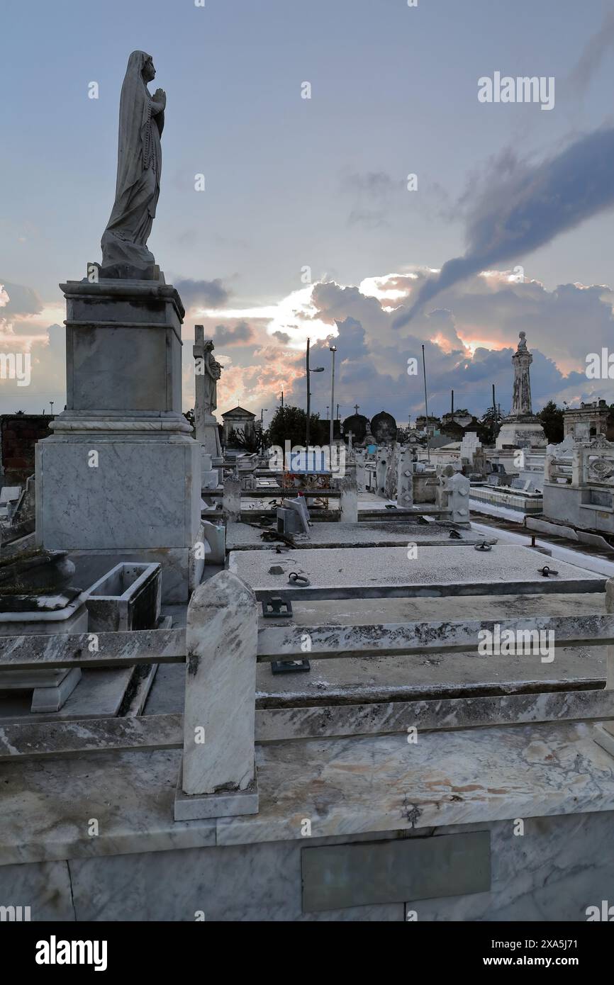 357 The General Cemetery inaugurated in May 3, 1814 is the oldest in ...