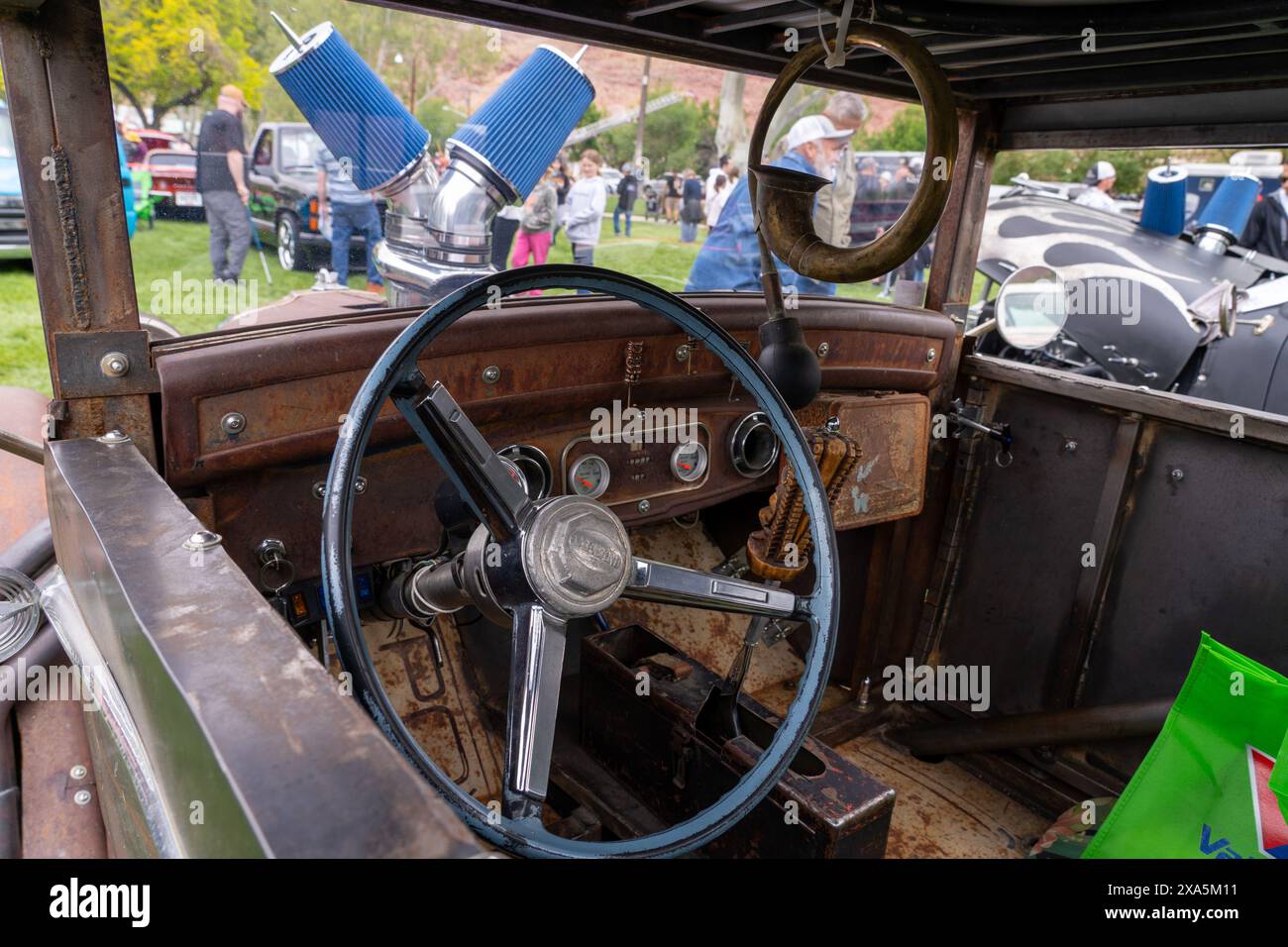 1927 oakland roadster hi-res stock photography and images - Alamy