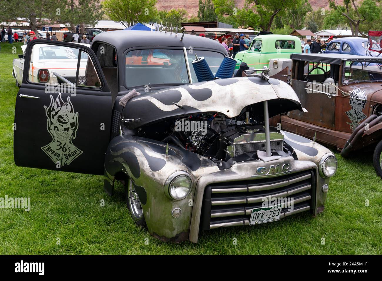 A customized 1953 GMC Pickup rat rod in the Moab Rotary Car Show in ...