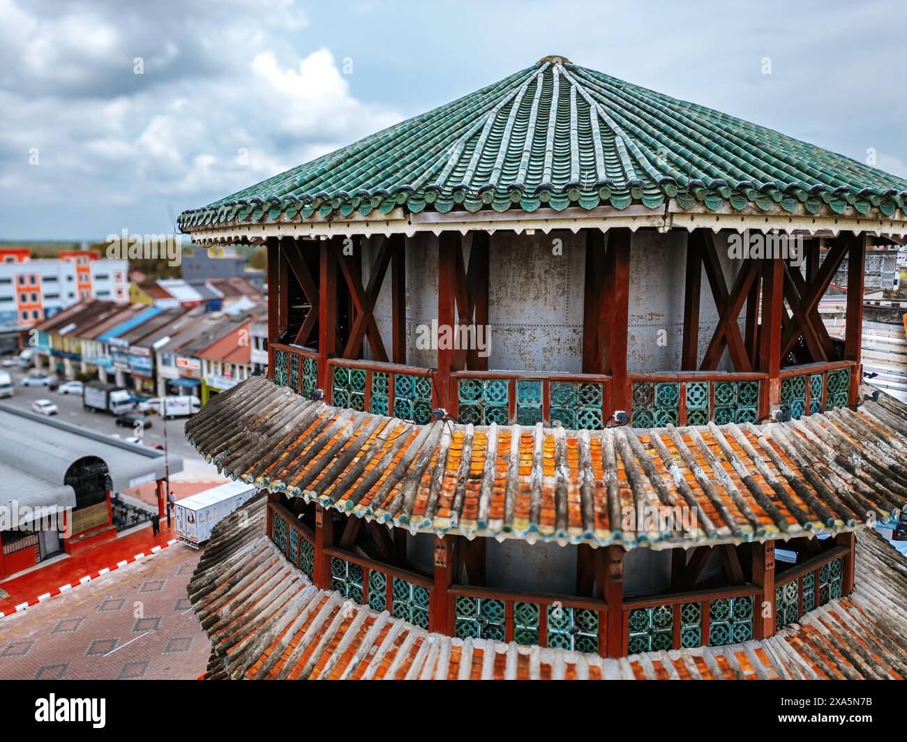 The Leaning Tower of Teluk Intan is a clock tower in Perak, Malaysia ...
