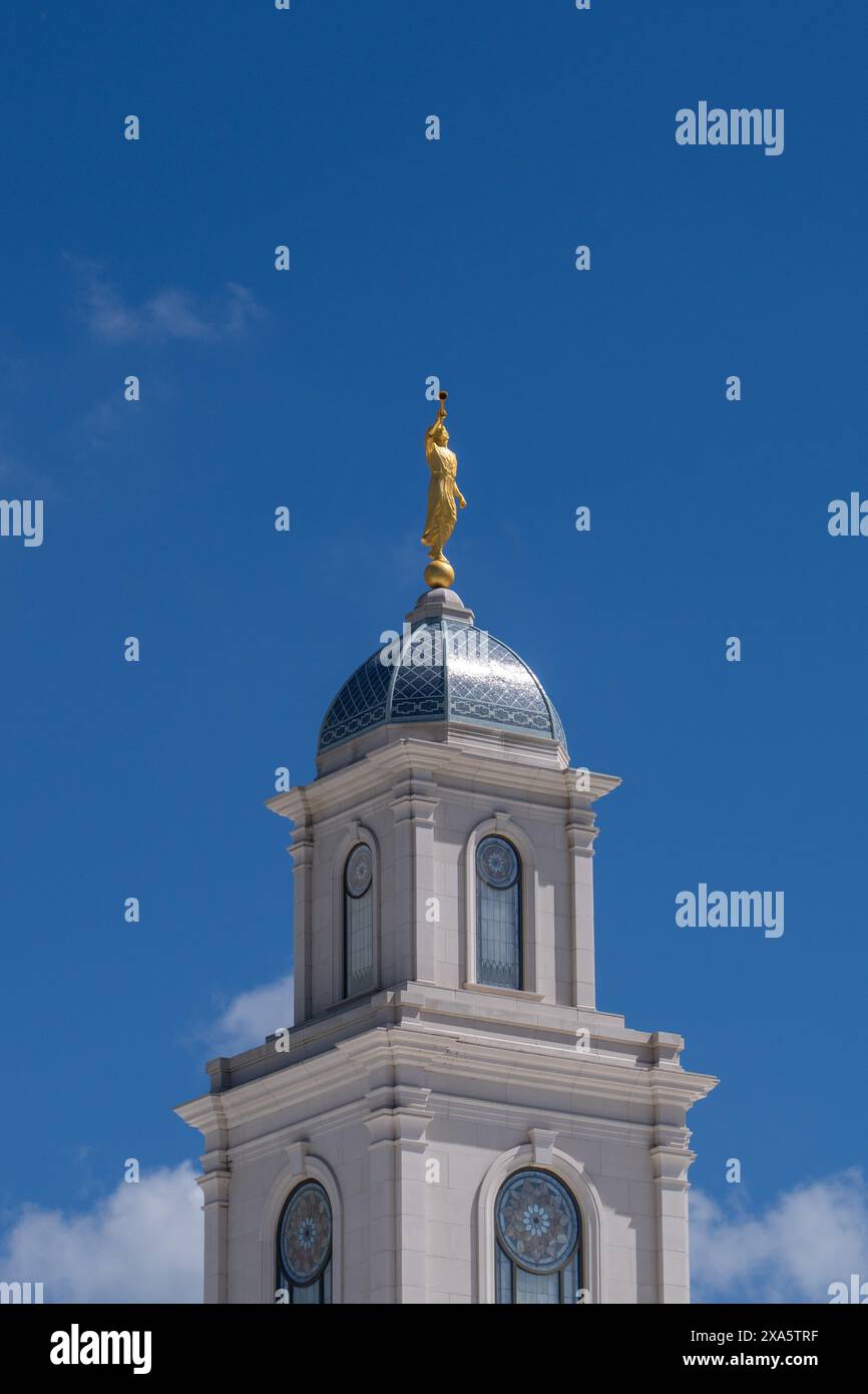 The Angel Moroni statue on the spire of the Salta Argentina Temple of ...