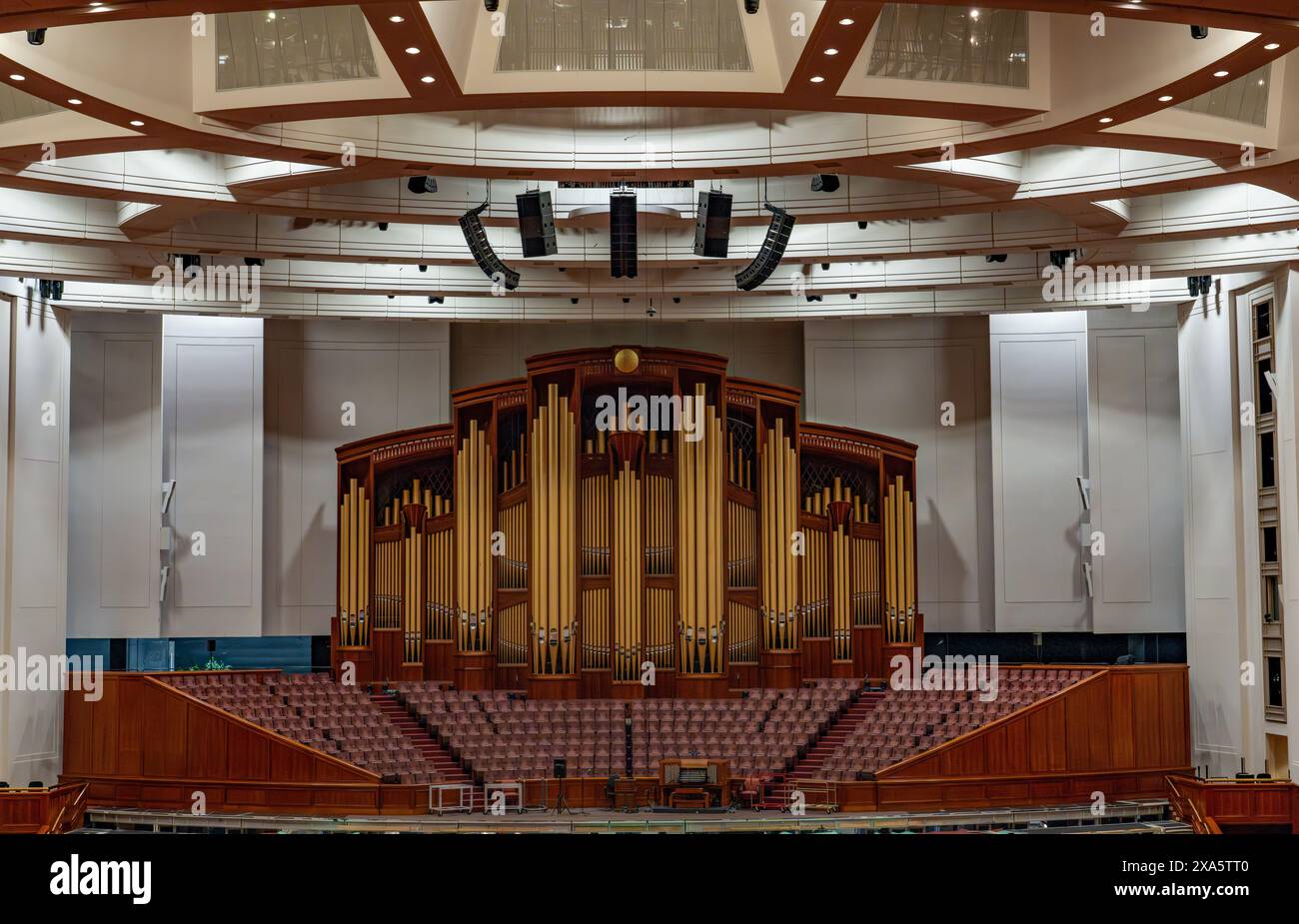 7708 pipes hi-res stock photography and images - Alamy