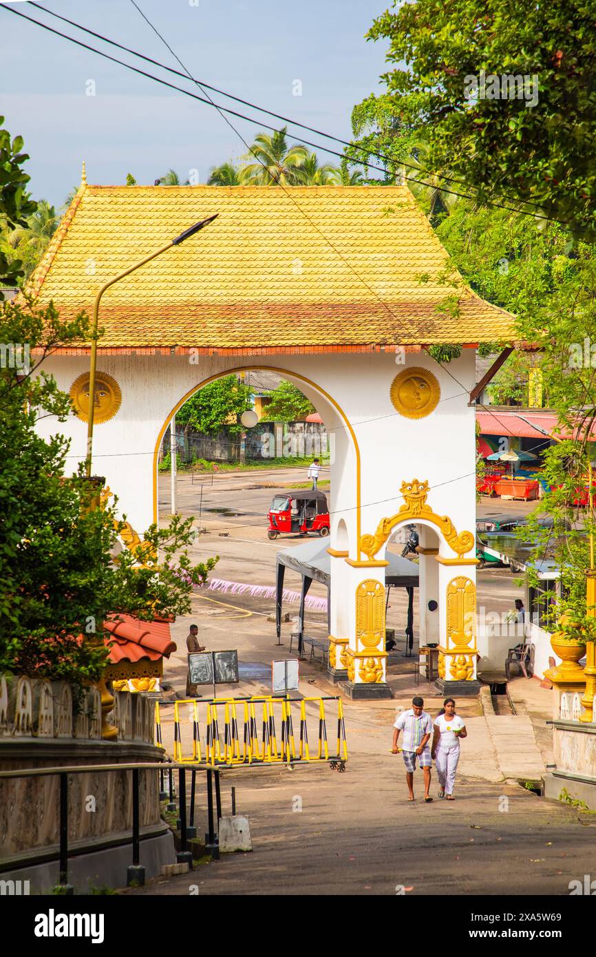 Aluthgama, Sri Lanka 07. 02. 2023 Statue in Kande Viharaya Temple in ...