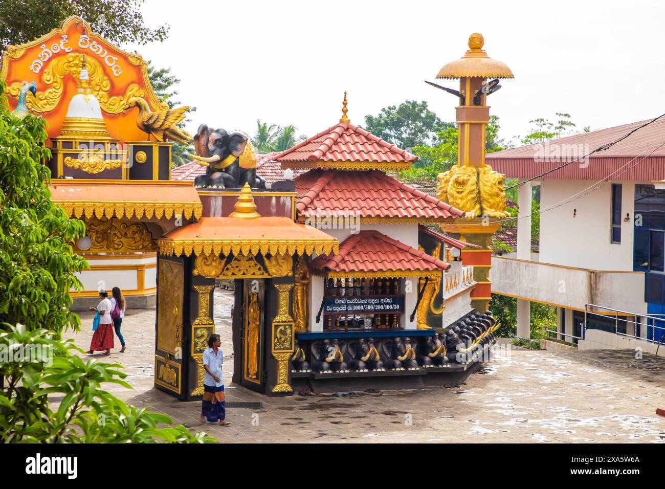 Aluthgama, Sri Lanka 07. 02. 2023 Statue in Kande Viharaya Temple in ...