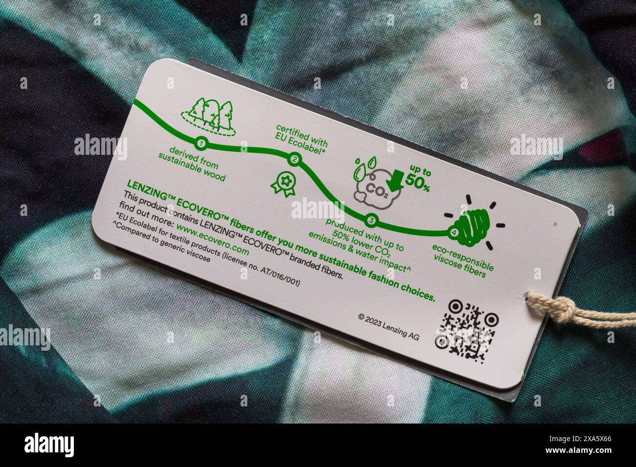 Lenzing ecovero label hi-res stock photography and images - Alamy