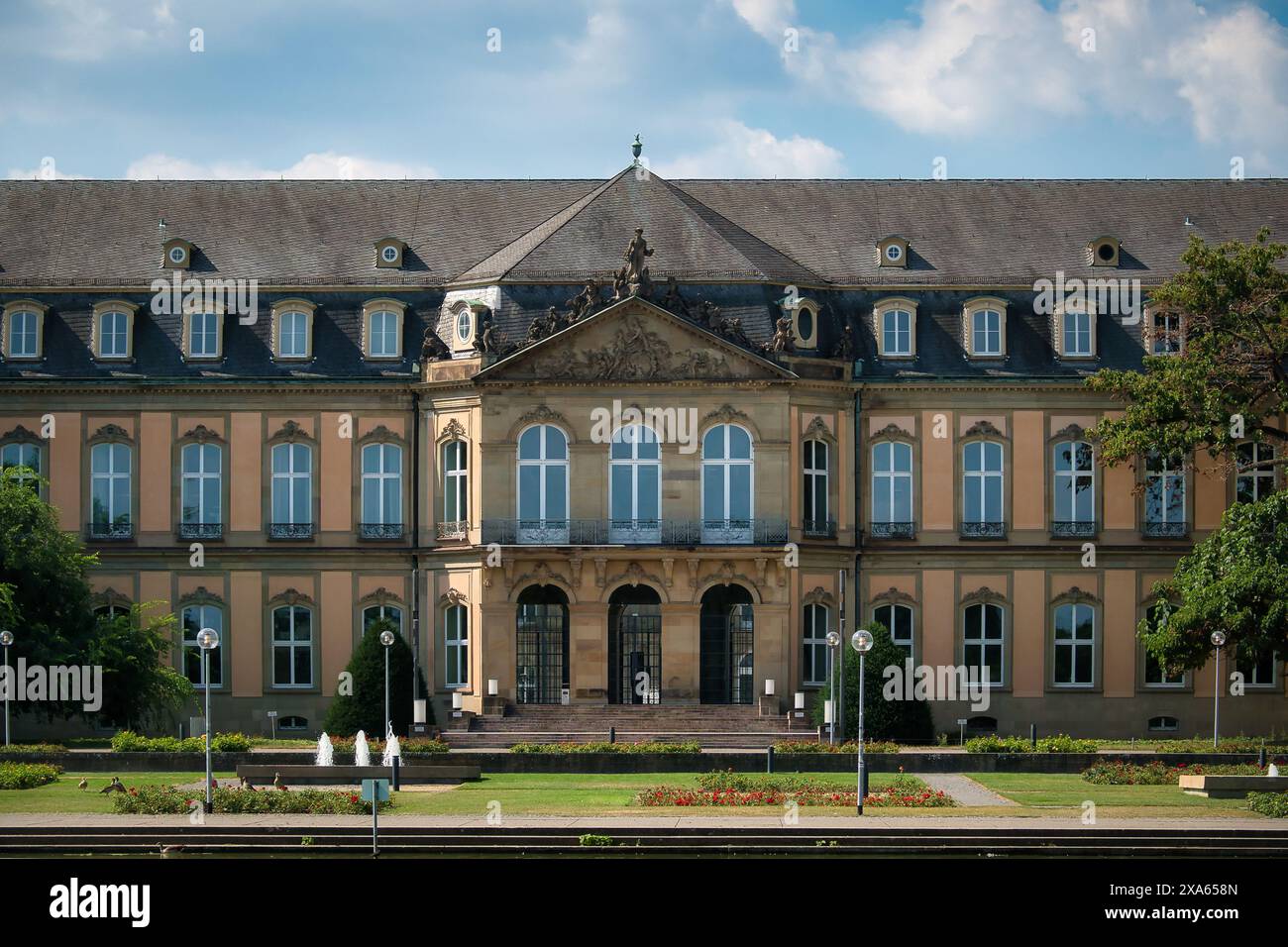 Historic Neues Schloss castle in Stuttgart, Germany Stock Photo - Alamy