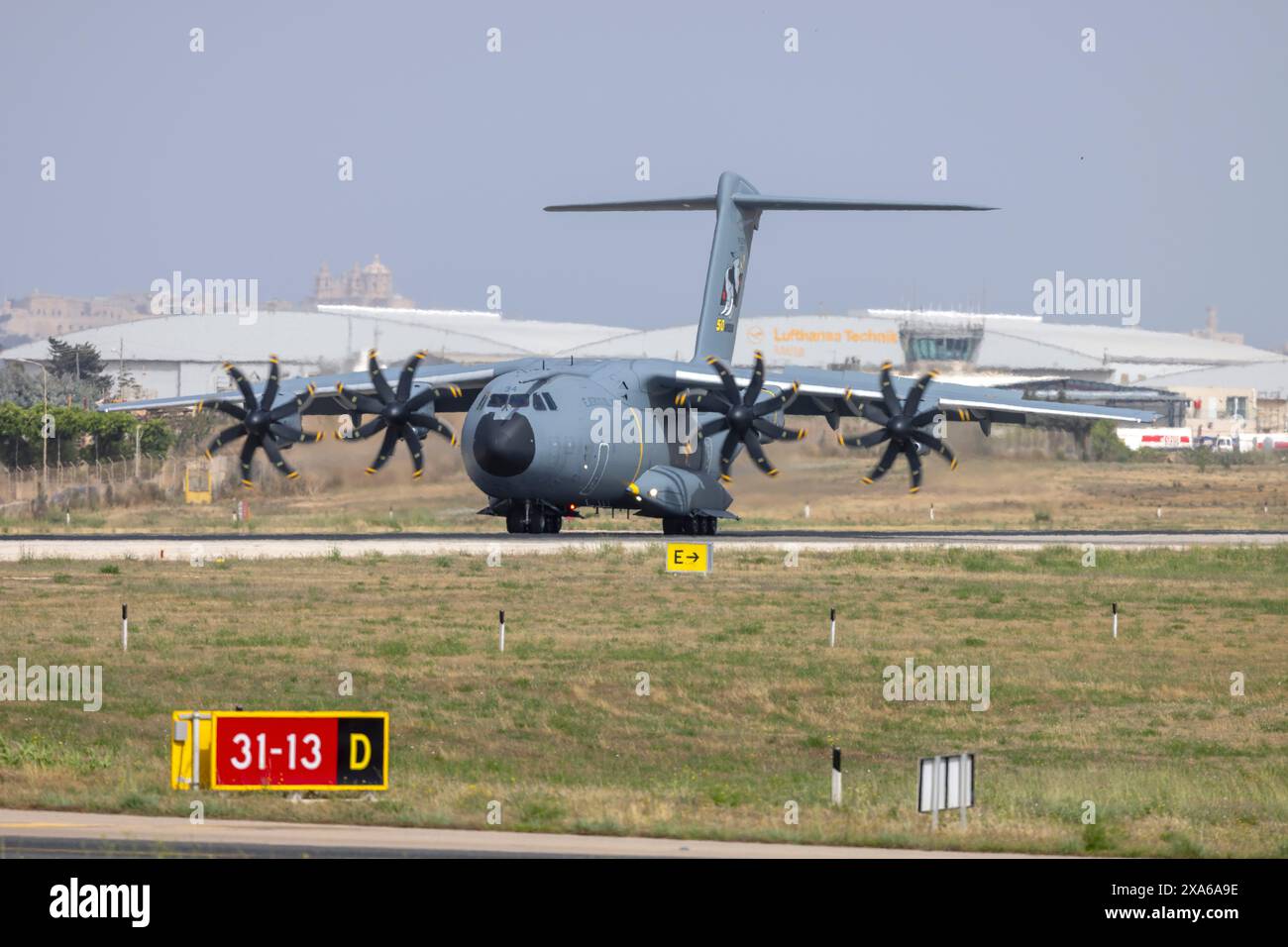 14 aniversario hi-res stock photography and images - Alamy