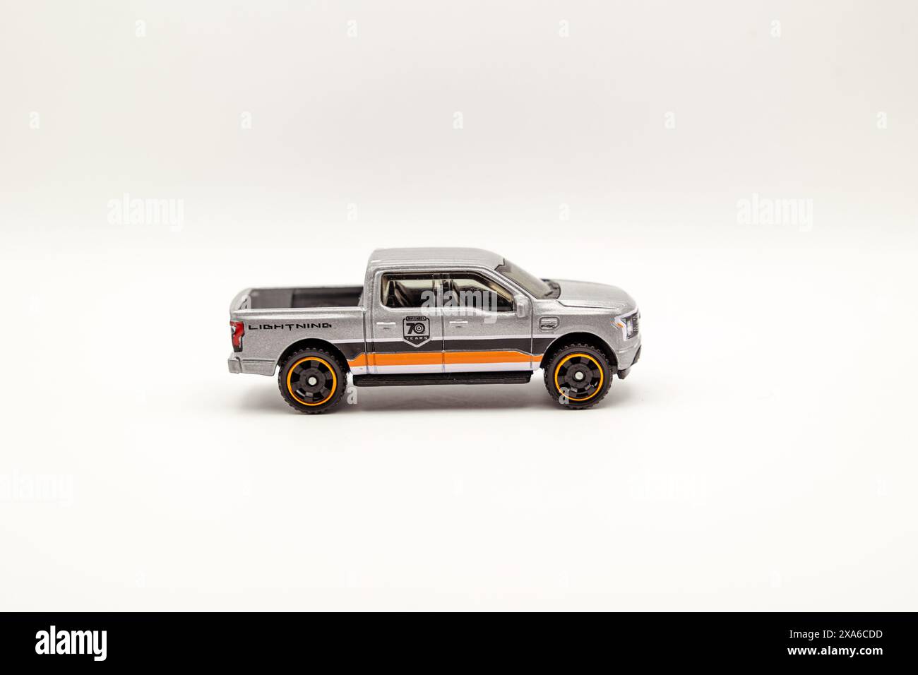 The Matchbox 2022 Ford F-150 Lightning 20 from 100 Series 2023 Silver ...