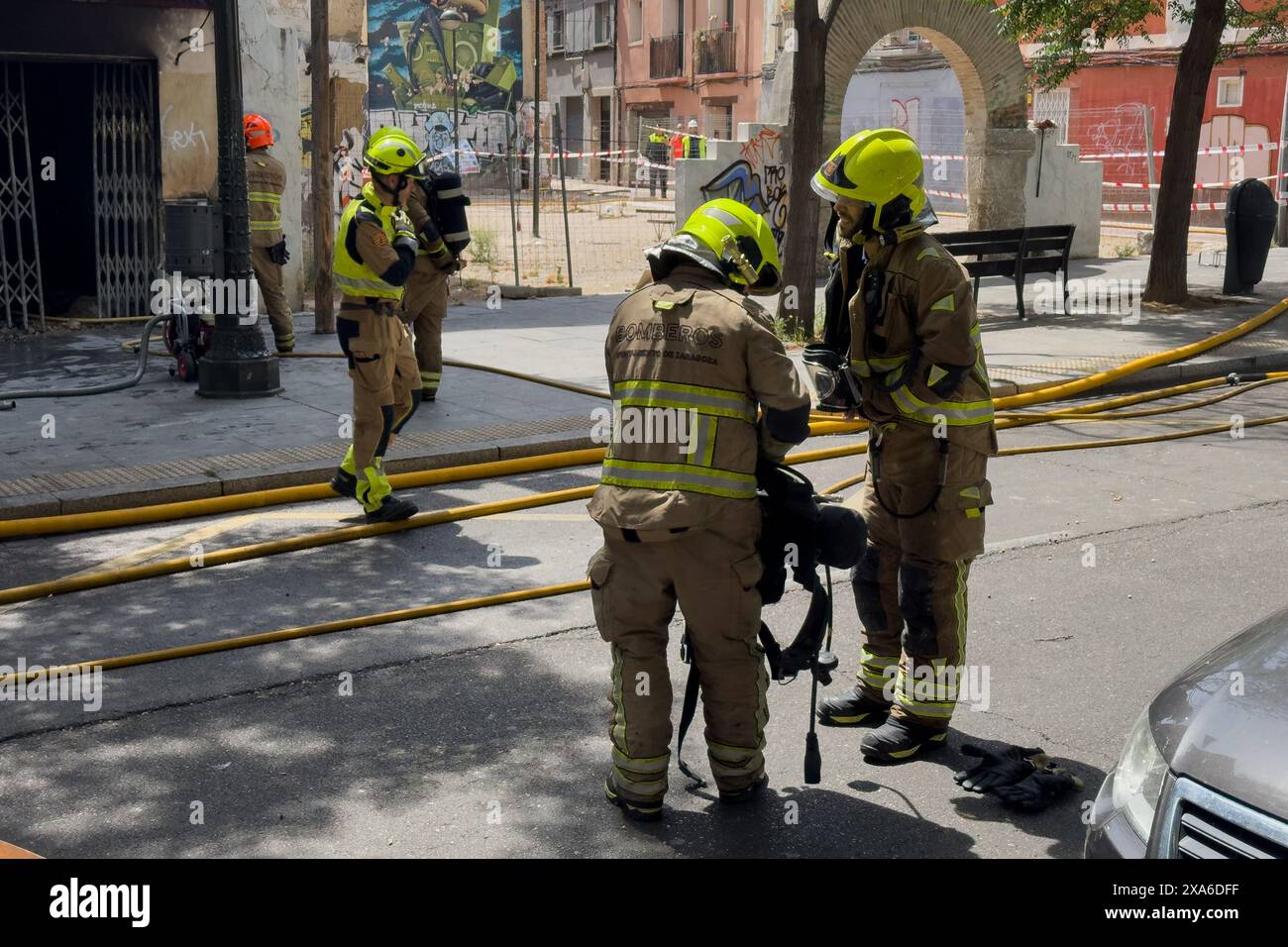 Fire emergency response hi-res stock photography and images - Alamy