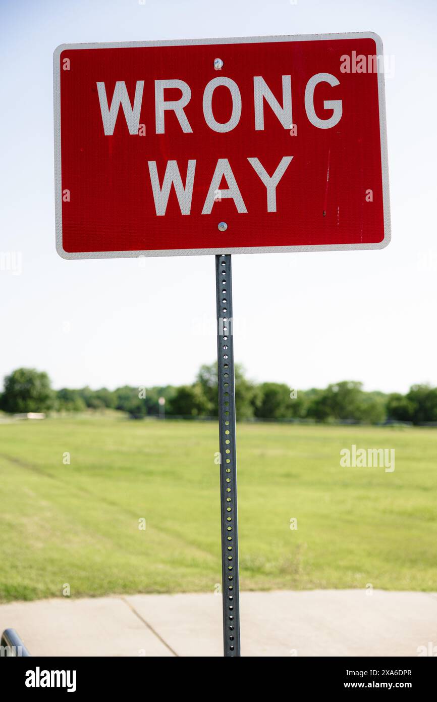 Misleading signpost hi-res stock photography and images - Alamy