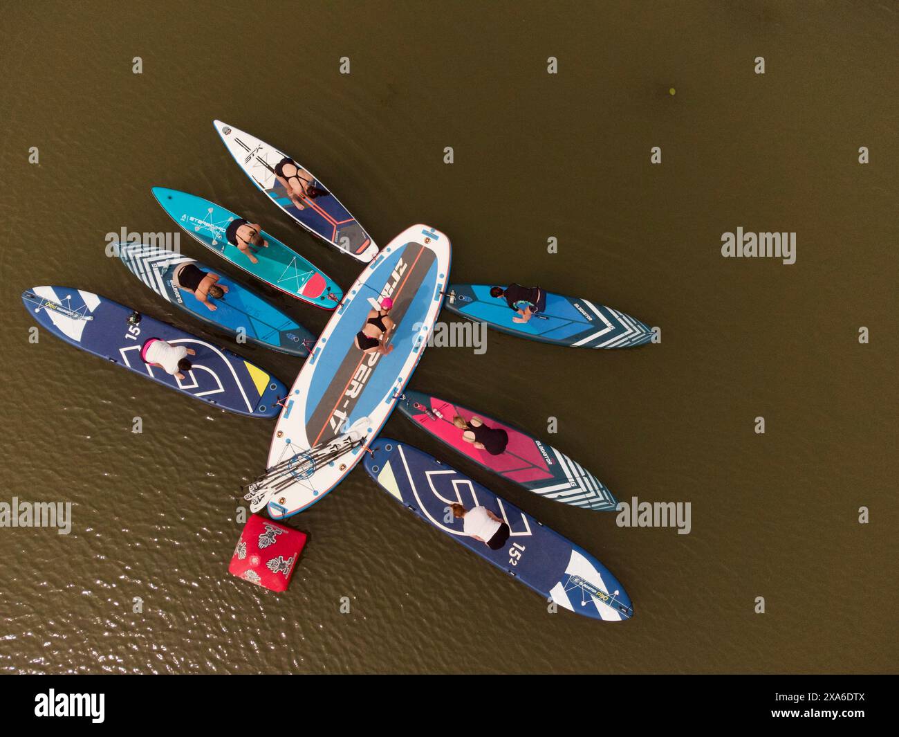 Water paddles hi-res stock photography and images - Alamy