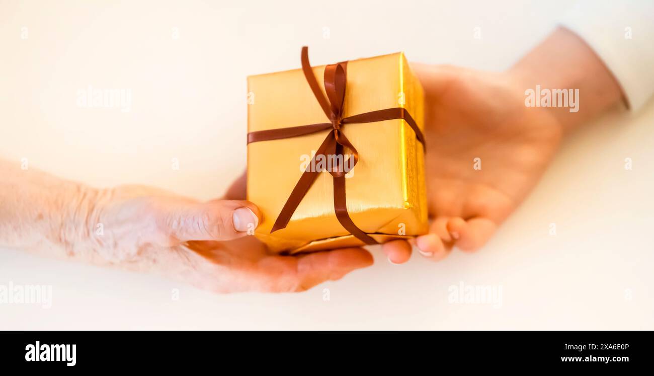 Nursing home xmas hi-res stock photography and images - Alamy