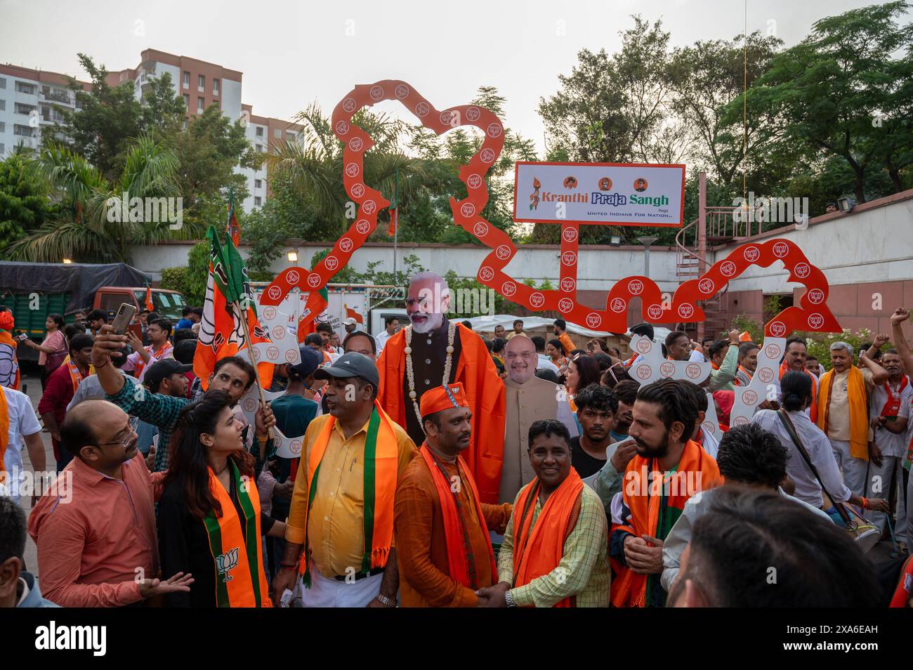 New Delhi, India. 04th June, 2024. Supporters of the Bharatiya Janata ...
