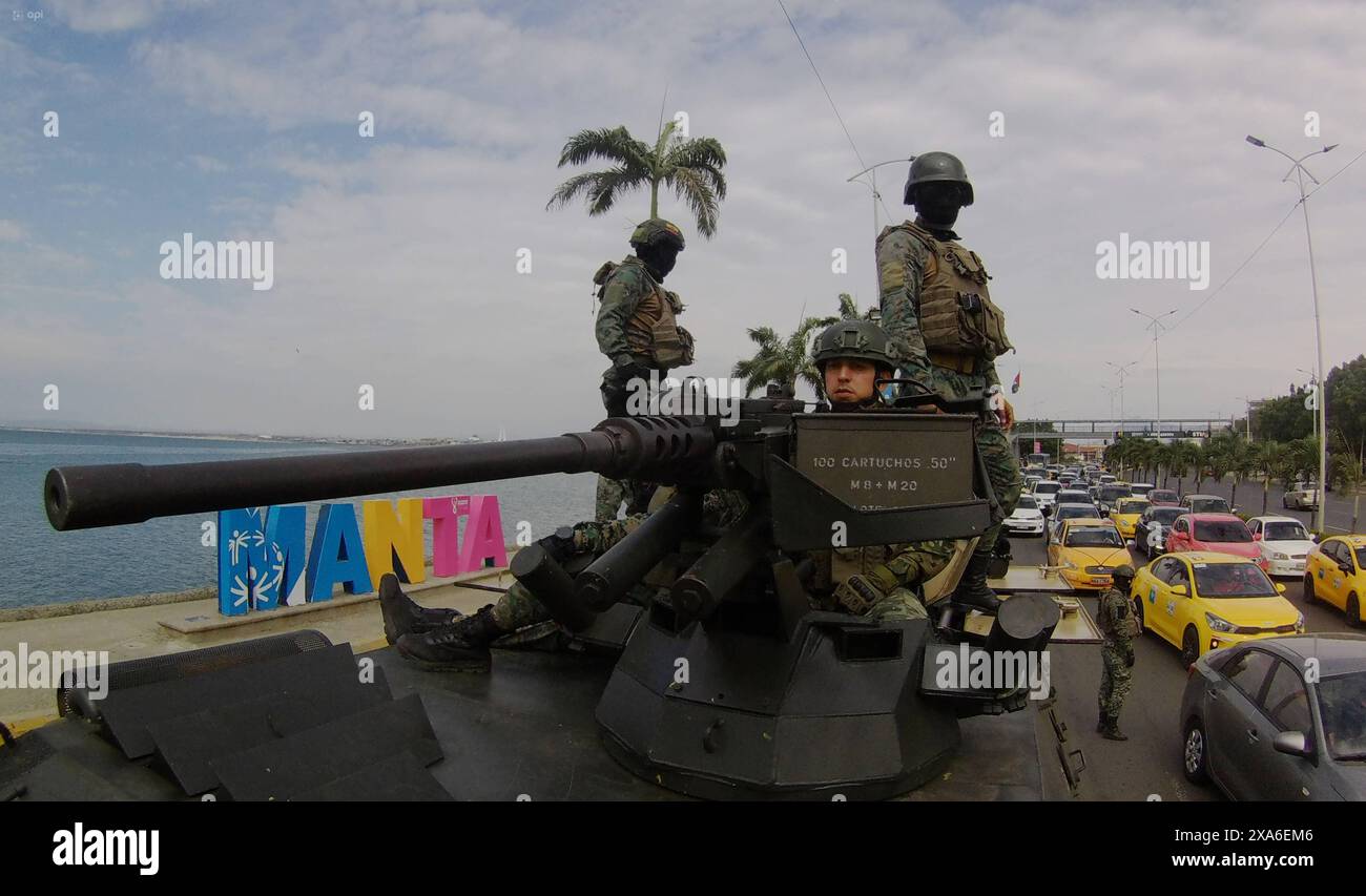 Lucha contra el crimen organizado hi-res stock photography and images ...
