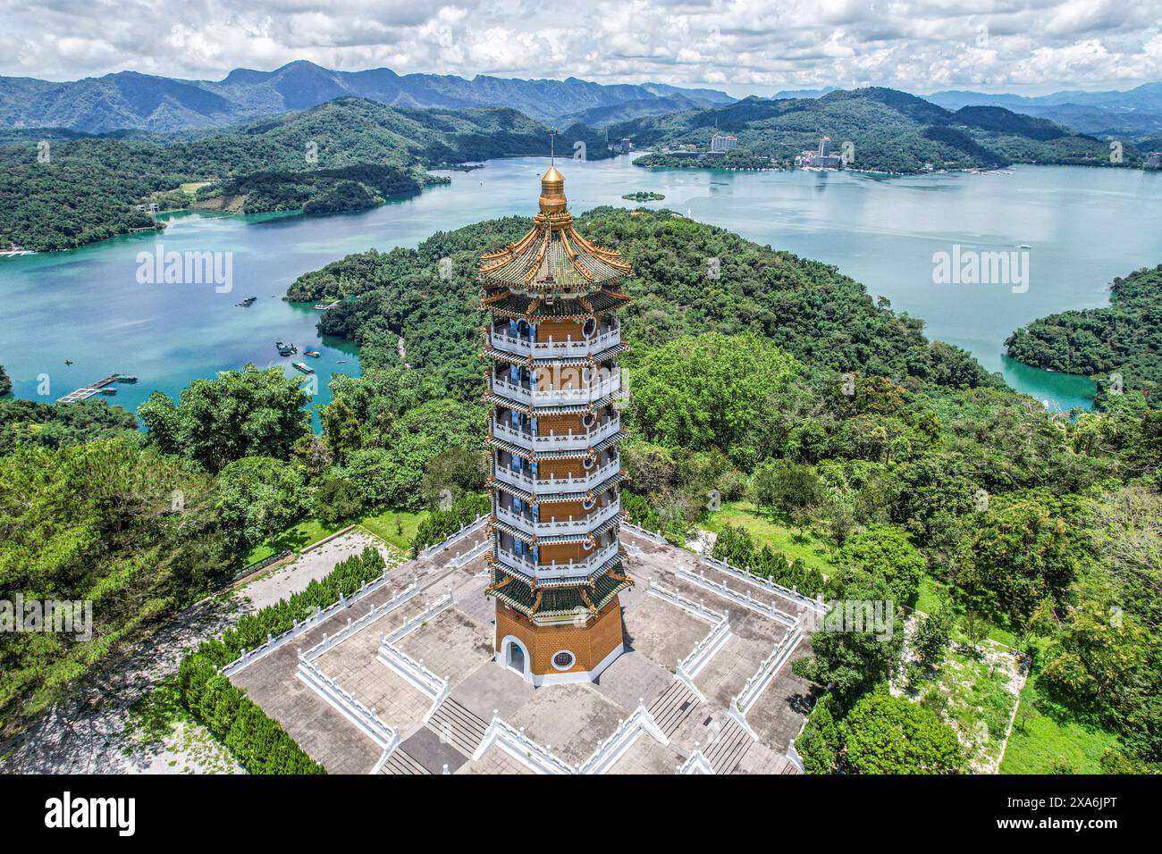 Aerial view of the Ci'en Pagoda at the Sun Moon Lake in Taiwan Stock ...