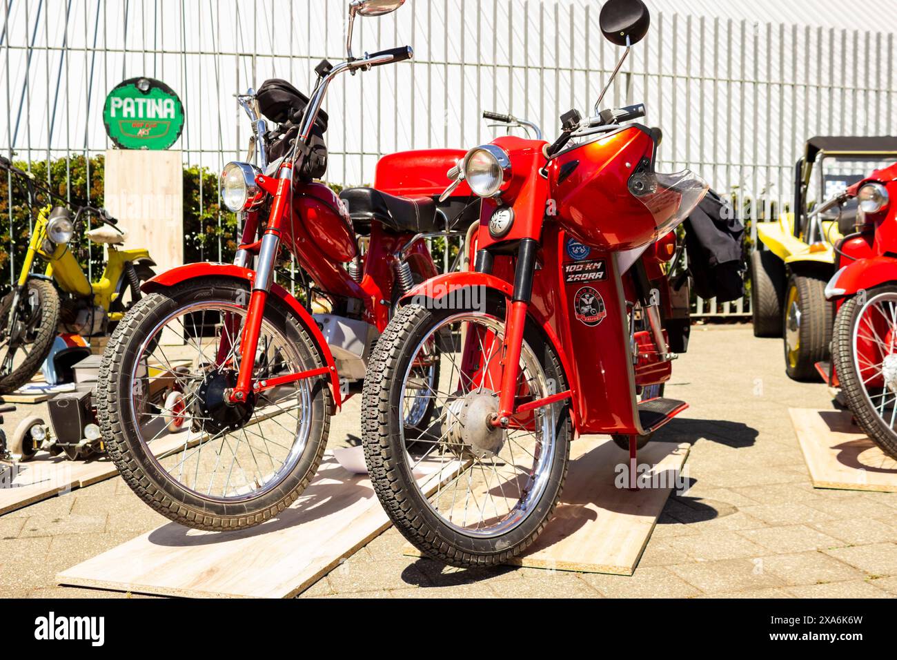 Vintage motorcycles hi-res stock photography and images - Alamy