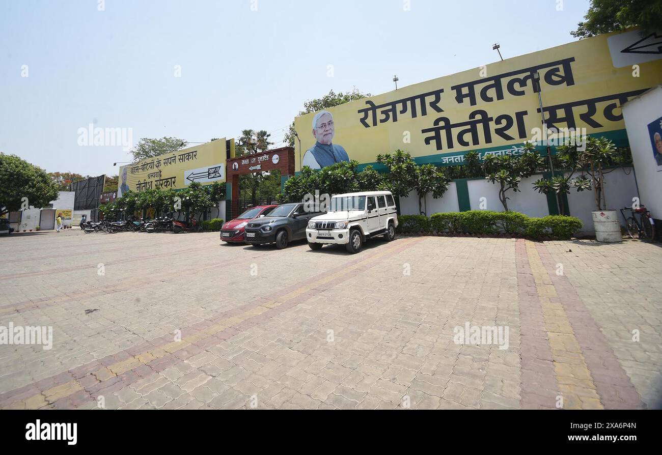 PATNA, INDIA - JUNE 4: A desert view of JDU office in Patna on the day ...