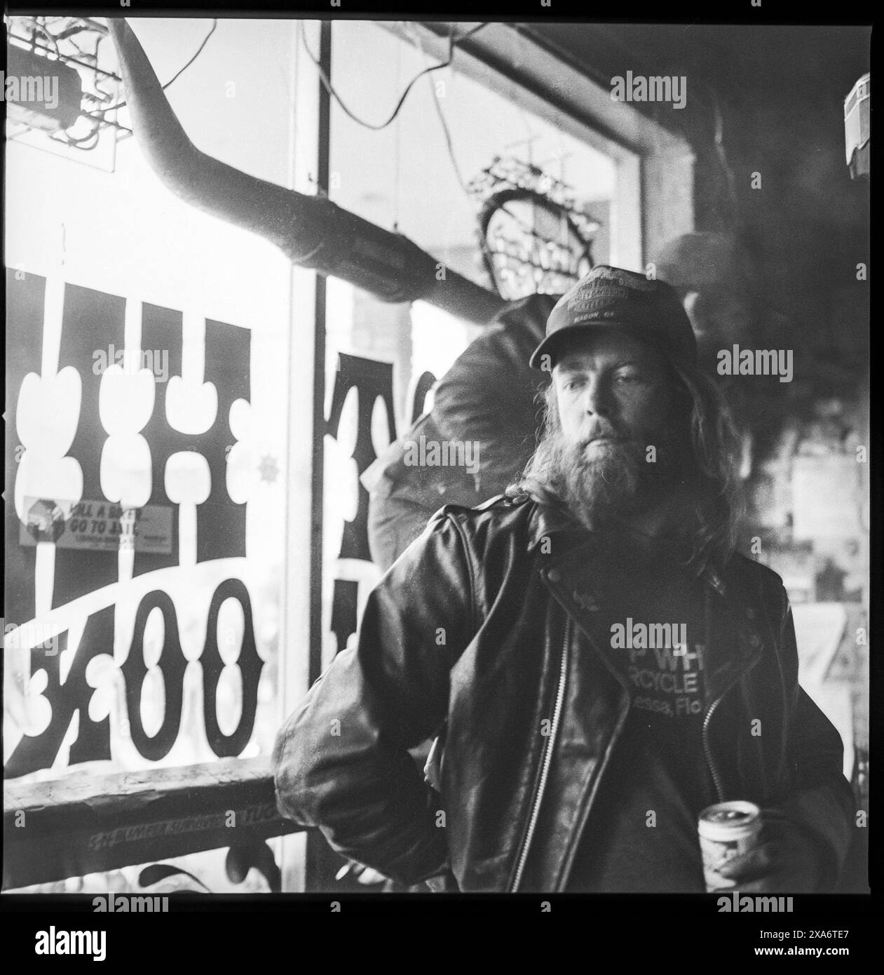 Biker im Boot Hill Saloon während der Daytona Bike Week in Daytona Beach, Florida USA am 15.3. ...