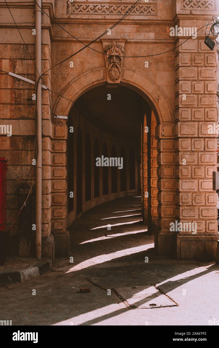 Arched architectural detail in hi-res stock photography and images - Alamy