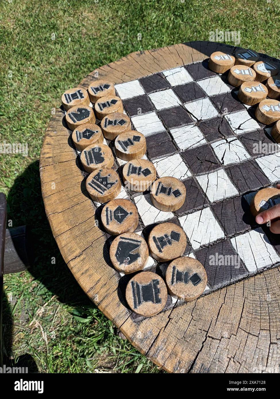 Mobile chess hi-res stock photography and images - Alamy