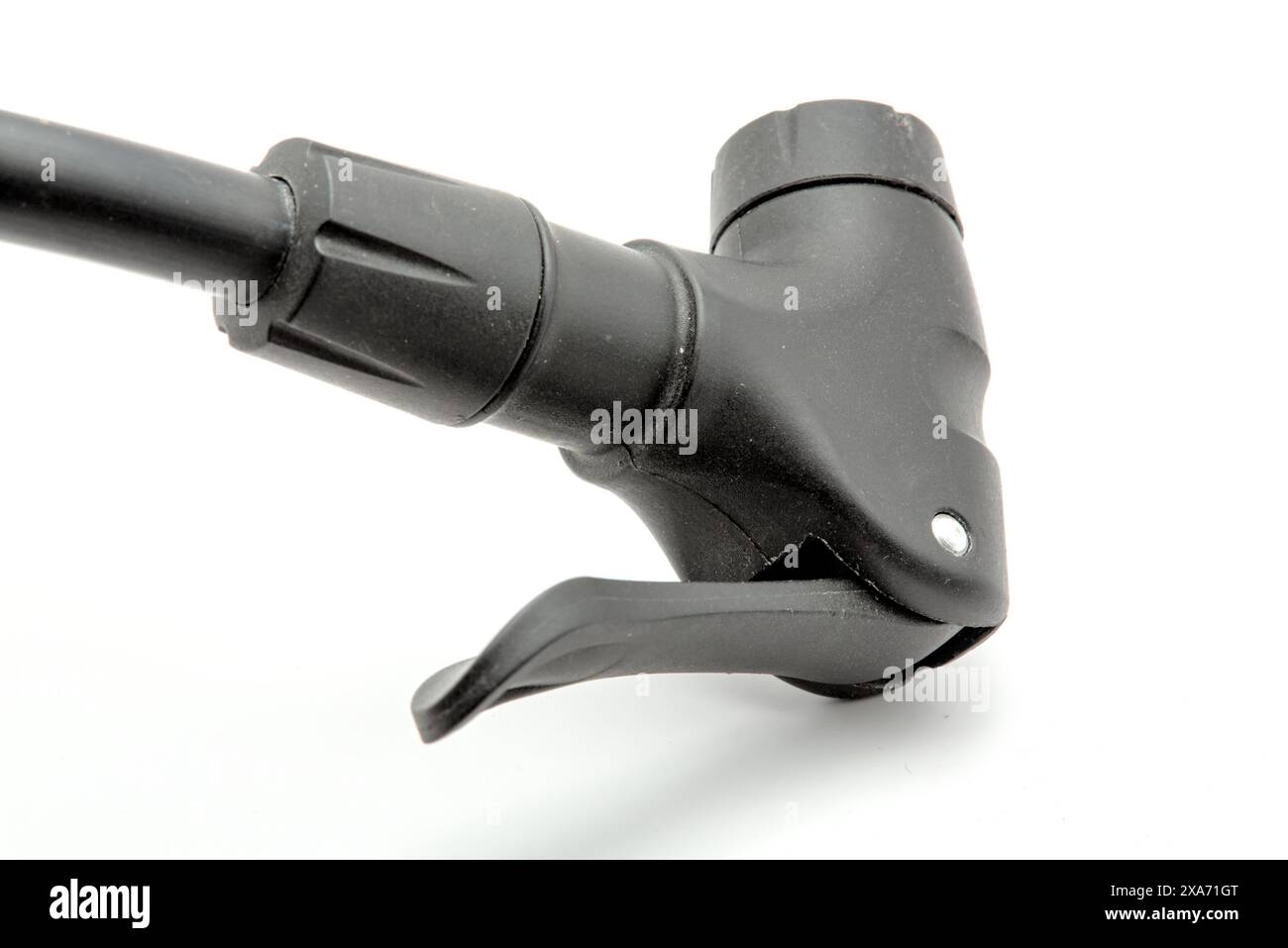 bike pump head close up (nozzle for presta and schrader valves) black ...