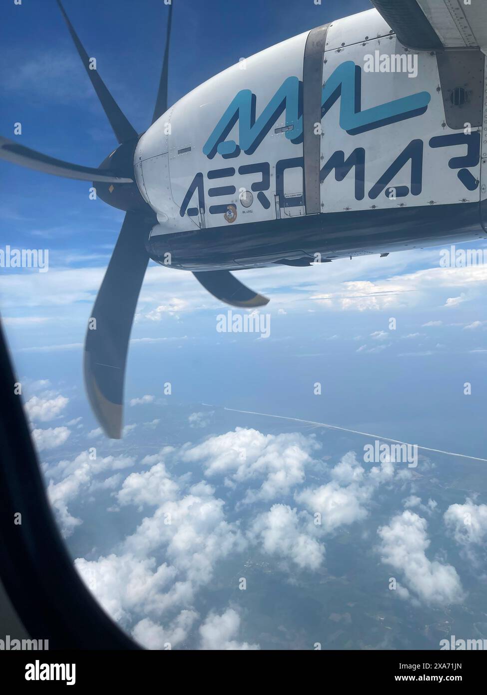 Plane flying over the Caribbean beaches in Puerto Escondido Oaxaca ...