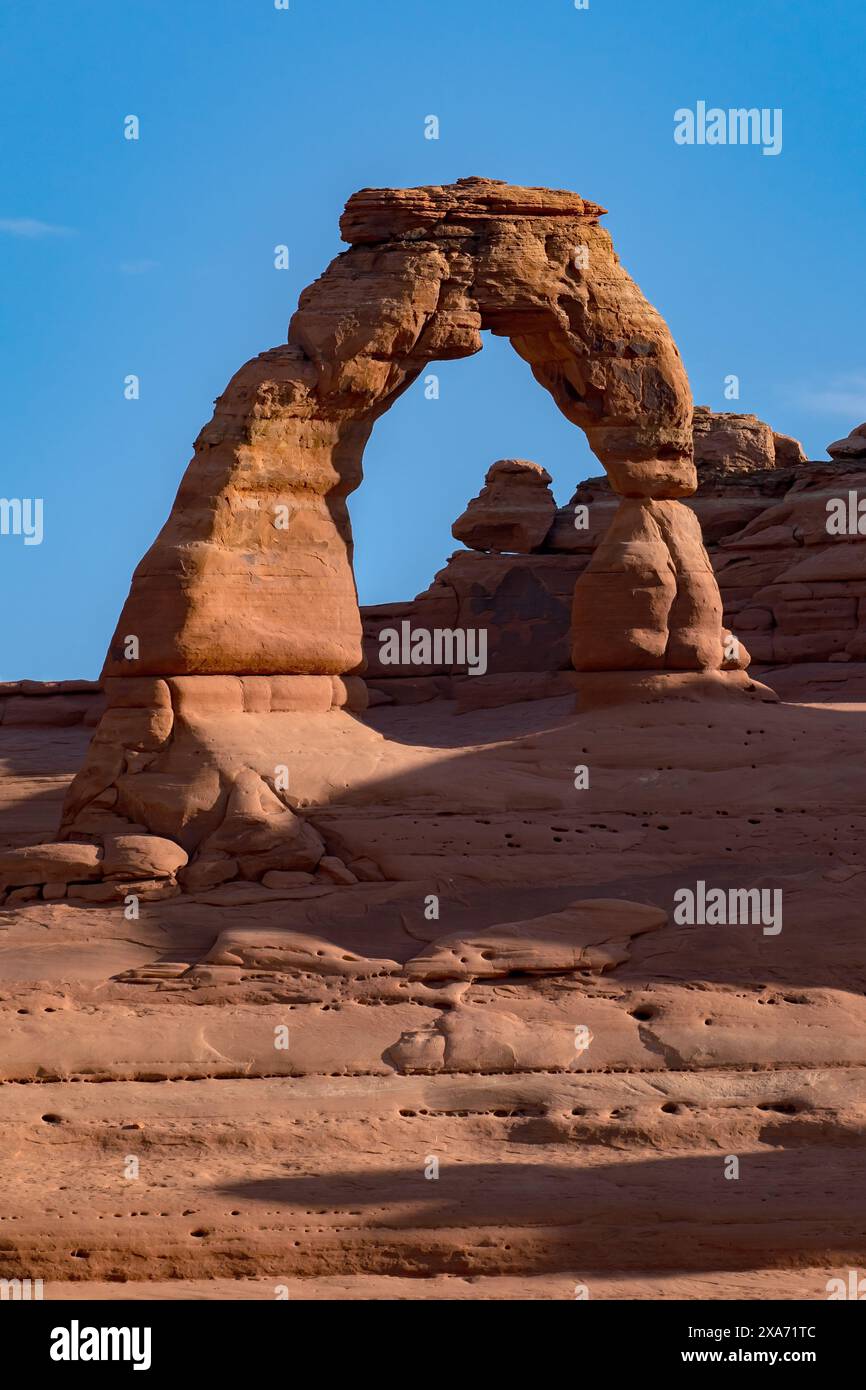 Delicate Arch in morning sunlight at Arches National Park, Utah Stock ...