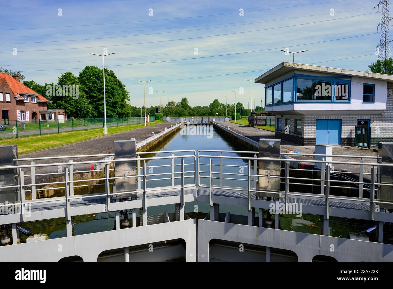 Quiet canal peaceful landscape hi-res stock photography and images - Alamy