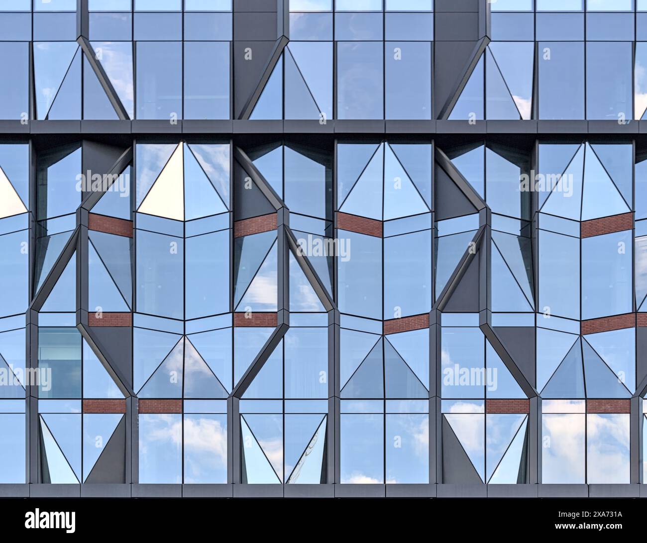 unique reflective glass building (modern architecture reflecting the ...