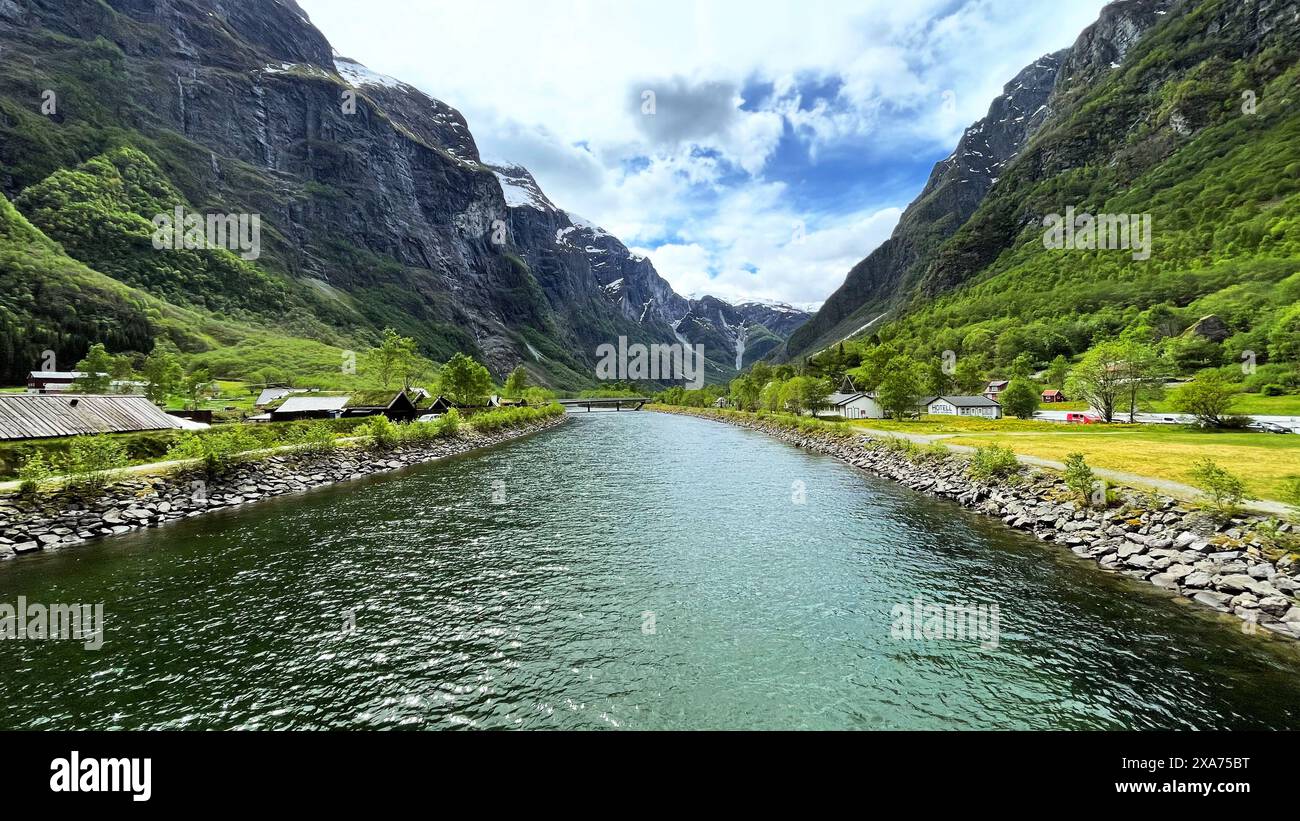 Wide angle shot vast hi-res stock photography and images - Alamy